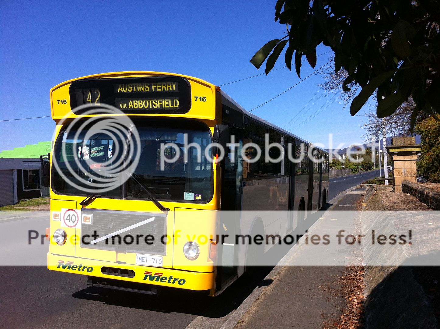716 - Volvo B10M / PMC