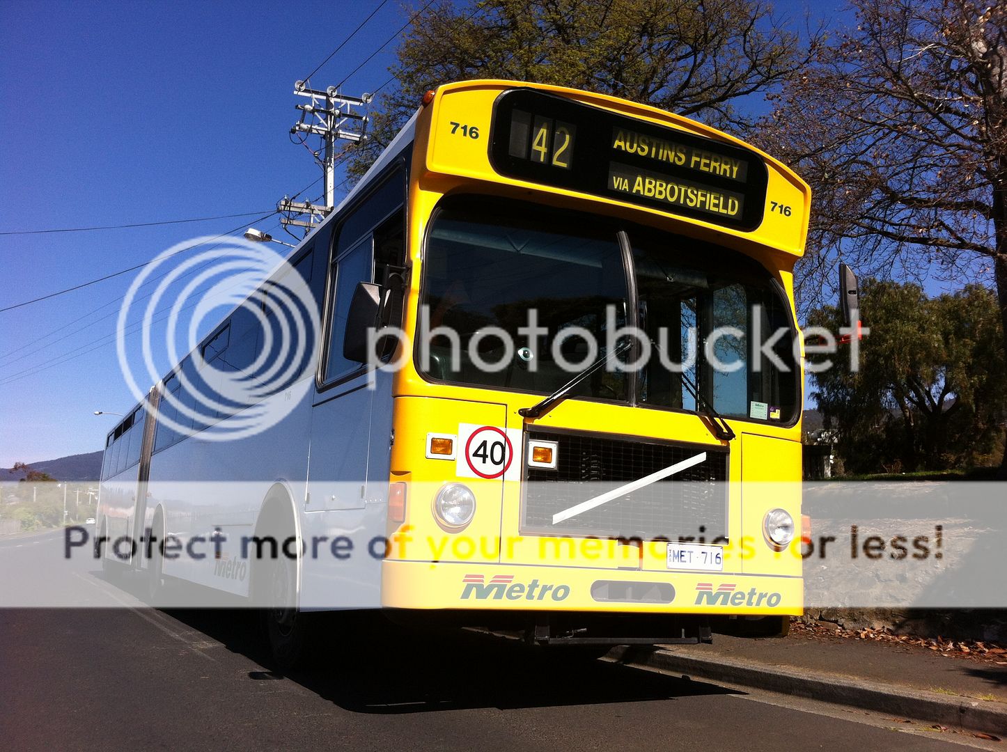 716 - Volvo B10M / PMC