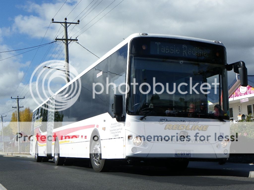 Redline Articulated buses #121 @ 120